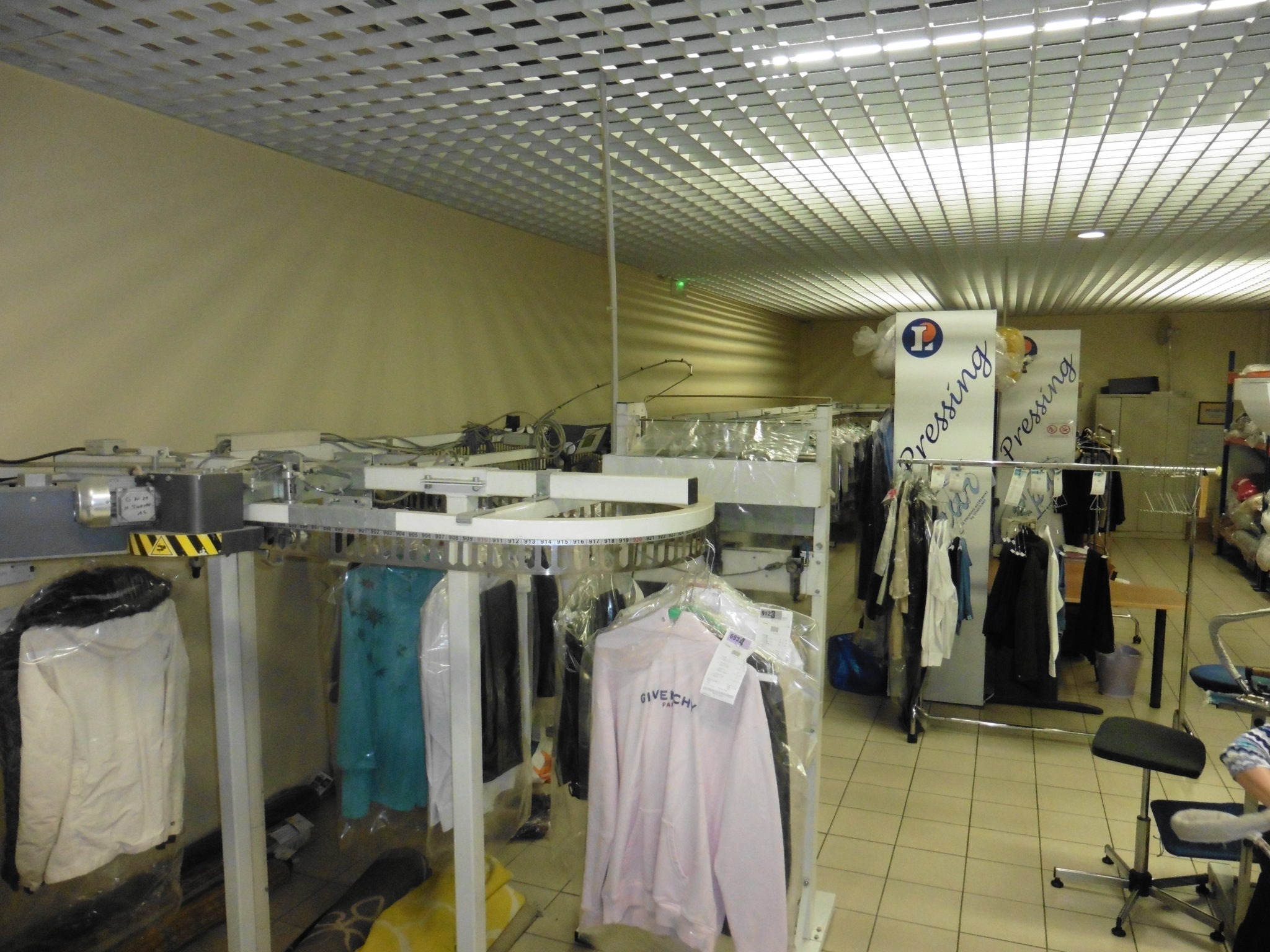 Le Pressing - Nettoyage, repassage, retouches... Pressing à Belfort